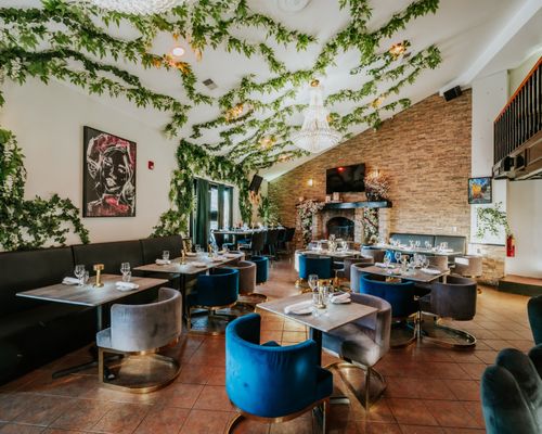 HOUSE 157 - Updated October 2025 - 335 Photos & 166 Reviews - 157 E ...