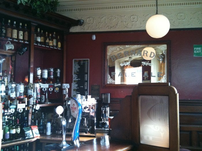 SPEEDWELL BAR - 165-167 Perth Road, Dundee, United Kingdom - Yelp