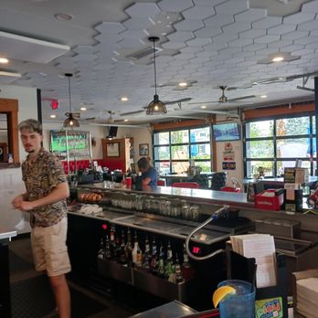 ADA GARAGE BAR & GRILL - Updated December 2025 - 54 Photos & 57 Reviews ...