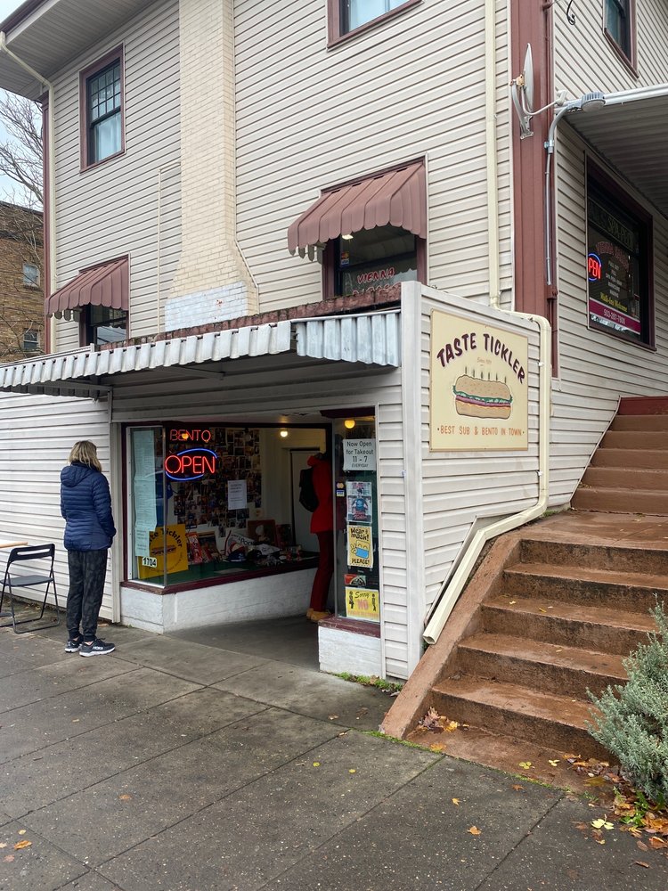 TASTE TICKLER - Updated September 2025 - 191 Photos & 442 Reviews ...