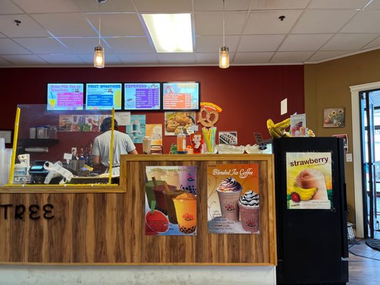BOBA TREE CAFE - Updated December 2025 - 28 Photos & 33 Reviews - 9001 ...