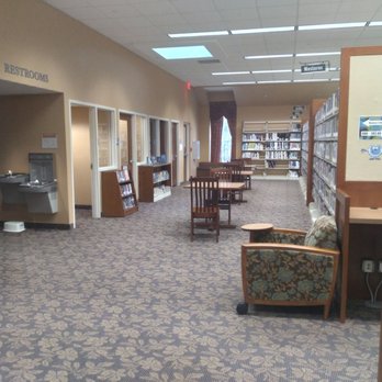 REED MEMORIAL LIBRARY - Updated November 2025 - 25 Photos - 167 E Main ...