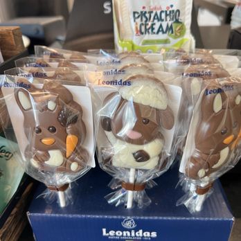 PANDOR ARTISAN BAKERY & CAFE - Updated June 2025 - 84 Photos & 50 ...