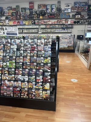 CALI GAMES - Updated January 2026 - 73 Photos & 161 Reviews - 14401 ...