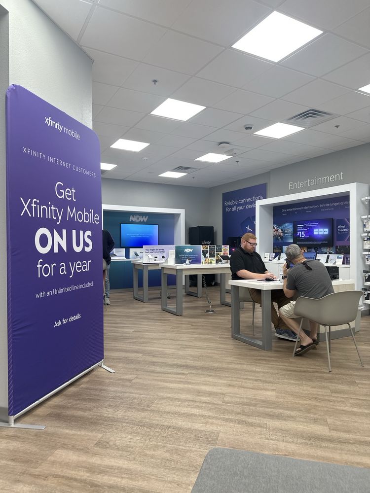 COMCAST SERVICE CENTER - Updated June 2026 - 11 Photos & 65 Reviews ...
