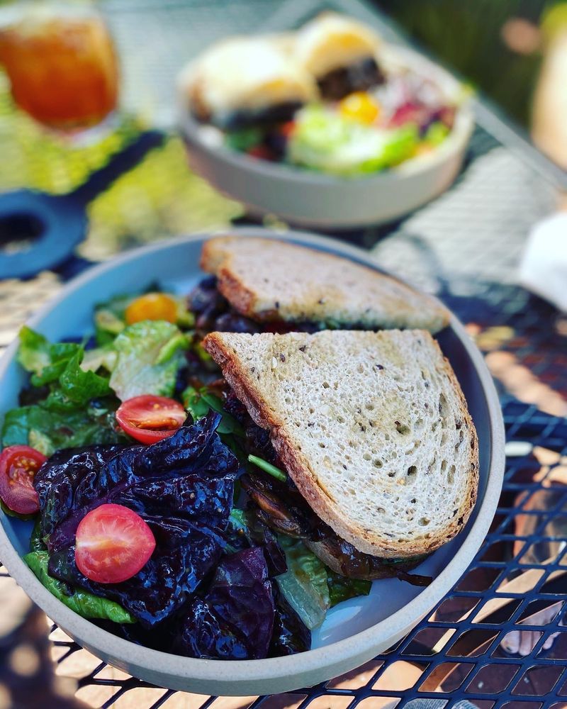 RENAUD’S PATISSERIE & BISTRO - 559 Photos & 538 Reviews - Bakeries ...