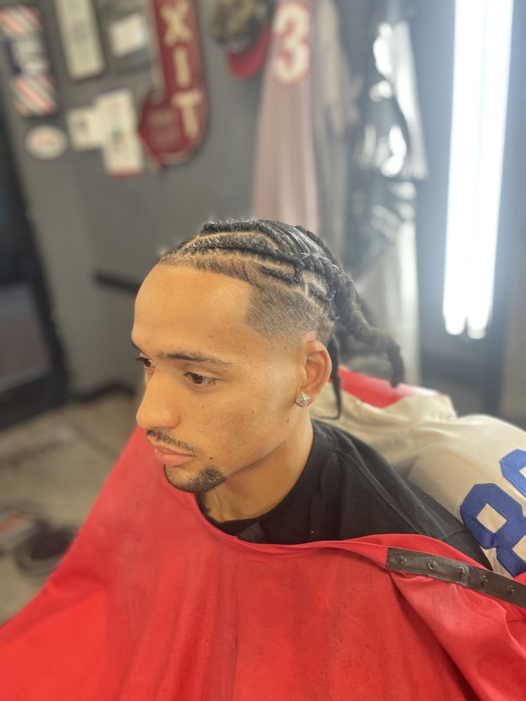 MLB BARBERS - Updated January 2025 - 22 Photos - 2035 E Highland Ave ...