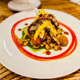 THE LOCAL - Updated June 2025 - 332 Photos & 163 Reviews - 1918 Belair ...