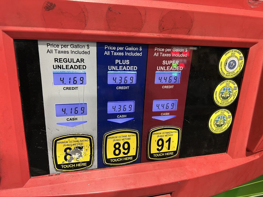 MOHSEN OIL - Updated July 2025 - 32 Photos & 40 Reviews - 3213 Mission ...