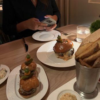 LEX YARD - Updated December 2025 - 80 Photos & 17 Reviews - 560 ...