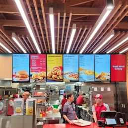 JOLLIBEE - Updated January 2026 - 123 Photos & 61 Reviews - 3820 ...