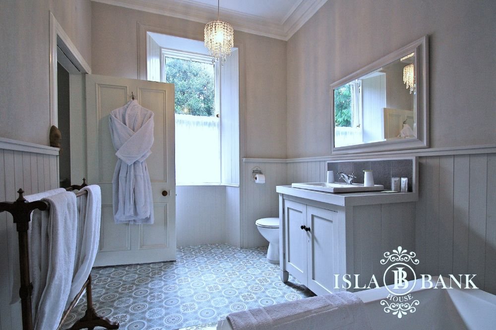 ISLA BANK HOUSE - Updated January 2025 - 57 Photos - Seafield Avenue ...