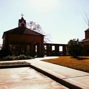 ST. IGNATIUS OF LOYOLA CATHOLIC CHURCH - Updated June 2025 - 18 Photos ...