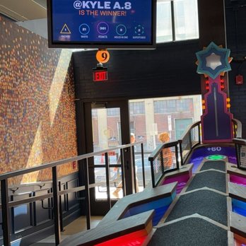 PUTTSHACK - PITTSBURGH - Updated April 2025 - 256 Photos & 156 Reviews ...