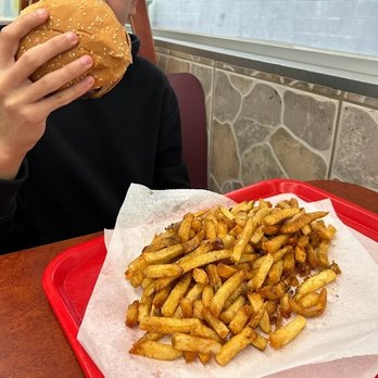 DAGLAS DRIVE IN - Updated July 2024 - 482 Photos & 823 Reviews - 20036 ...