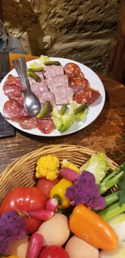 RESTAURANT CHEZ BOB | 18 Photos | Route Sambuc Villeneuve, Arles ...