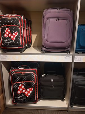 SAMSONITE OUTLET - Updated October 2024 - 60 Photos & 32 Reviews - 5630 ...