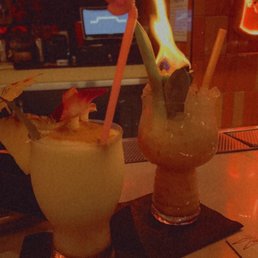 THE GRASS SKIRT - 2127 Photos & 1118 Reviews - 910 Grand Ave, San Diego ...