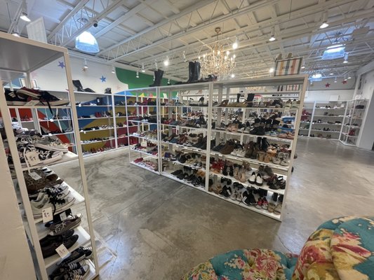 PAVEMENT MODERN & RECYCLED CLOTHING - Updated May 2025 - 33 Photos & 38 ...