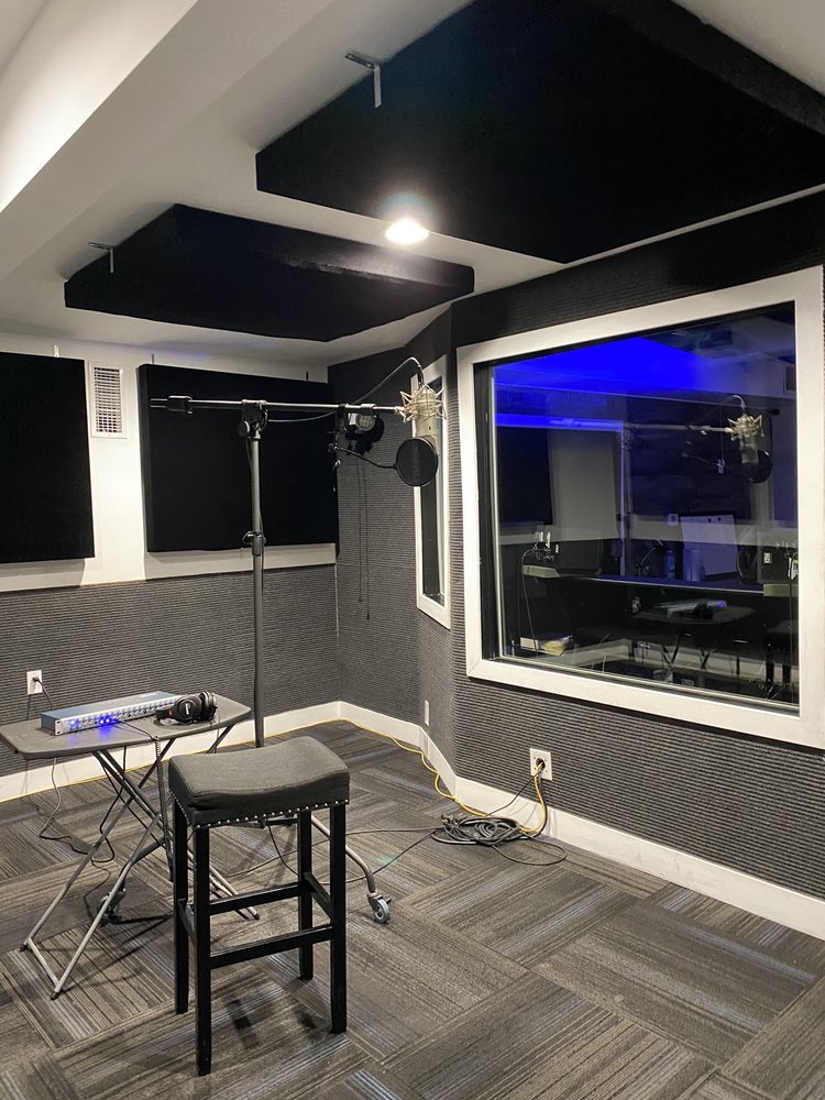 THE MIC HOUSE STUDIOS - 1952 N Cahuenga Blvd, Los Angeles, CA - Yelp