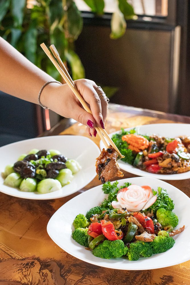 CHINATOWN WESTLAKE - 189 Photos & 196 Reviews - 2712 Bee Caves Rd ...