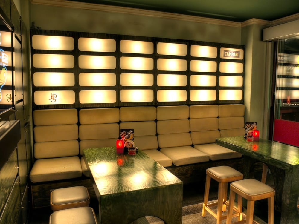 GECKO BAR - Updated December 2024 - 112 Photos & 48 Reviews - Von-Sauer ...