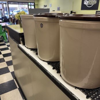 THE SALTY PICKLE - Updated October 2025 - 132 Photos & 112 Reviews ...