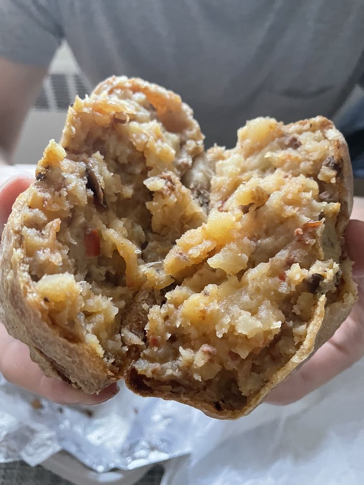 KNISH NOSH - Updated December 2025 - 137 Photos & 141 Reviews - 98-104 ...