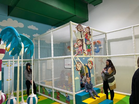 CHEEKY MONKEYS CASTLE HILLS - Updated September 2025 - 23 Photos & 13 ...