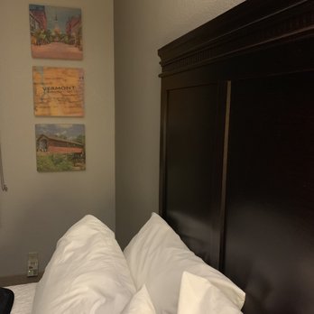 HAMPTON INN BENNINGTON - Updated September 2025 - 107 Photos & 32 ...