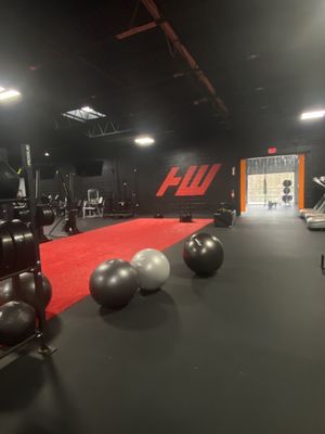 HARDWORK STRENGTH & PERFORMANCE GYM - Updated December 2025 - 2420 ...