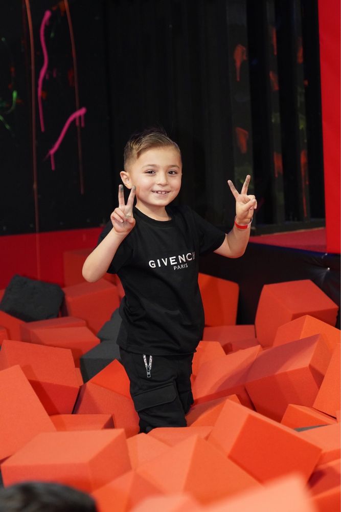 JUMP CLUB TRAMPOLINE - 44 Photos & 19 Reviews - 10001 Commerce Ave ...