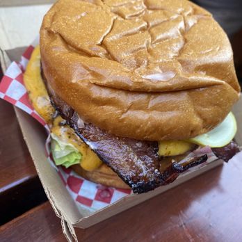 SMALL CHEVAL - OLD TOWN - Updated July 2025 - 486 Photos & 447 Reviews ...