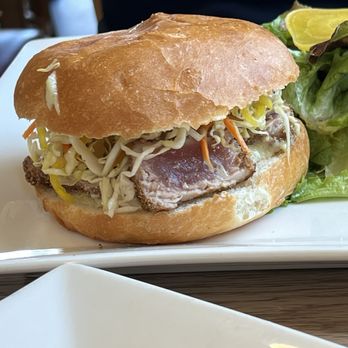 900 GRAYSON - Updated December 2025 - 1980 Photos & 2316 Reviews - 900 ...