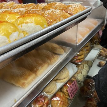 GARDEN BAKERY - Updated February 2025 - 245 Photos & 212 Reviews - 765 ...