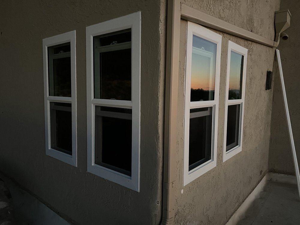 GREAT VIEW WINDOWS - Updated December 2025 - 44 Photos - 1243 Columbia ...