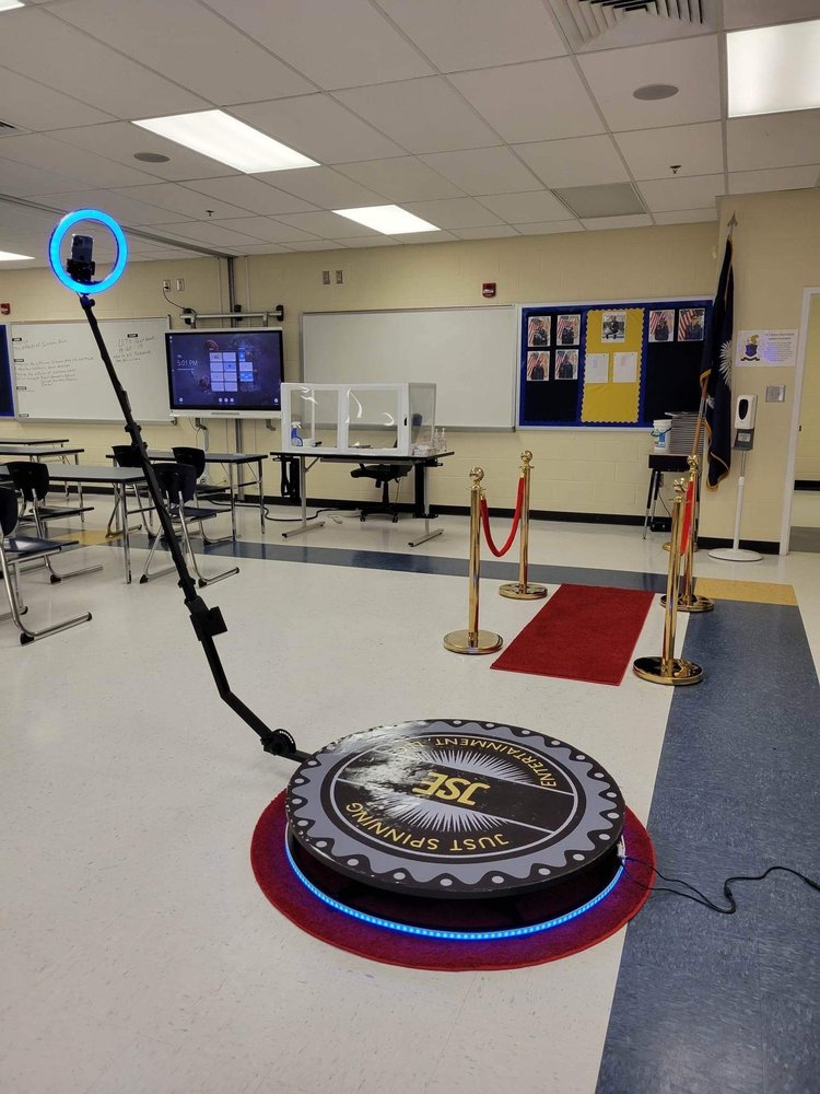 JUST SPINNING ENTERTAINMENT - Updated December 2025 - Blythewood, South Carolina - Videographers ...