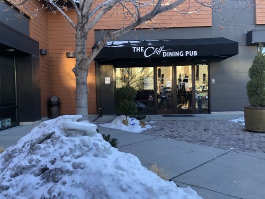 CLIFF DINING PUB - Updated November 2024 - 705 Photos & 625 Reviews ...