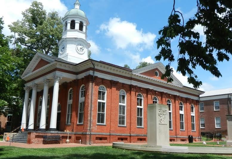 KING DOWNING - 116-P Edwards Ferry Rd, Leesburg, Virginia - Personal ...