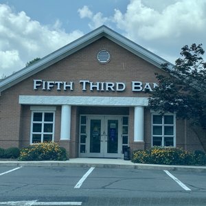 FIRST CITIZENS BANK - Updated October 2025 - 100 E Tryon Rd, Raleigh ...