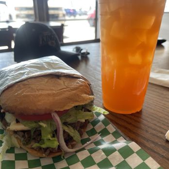 LACARCACHA - Updated July 2024 - 38 Photos & 35 Reviews - 1670 ...