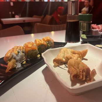 MACHI SUSHI - Updated March 2025 - 403 Photos & 125 Reviews - 2200 S IH ...