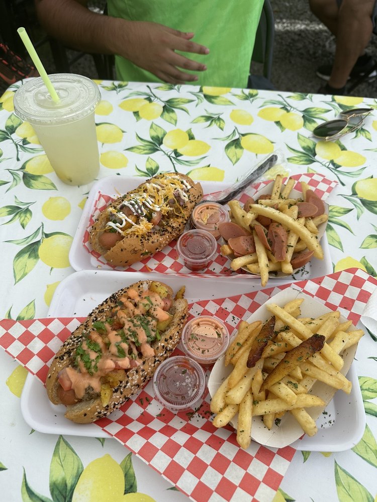 HOT DOG ARTESENALES - Updated July 2025 - Carr. PR-3 S/N, Luquillo ...