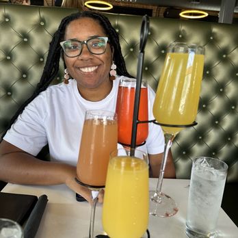 SIPS ON 10TH - Updated June 2024 - 101 Photos & 57 Reviews - 1022 S ...