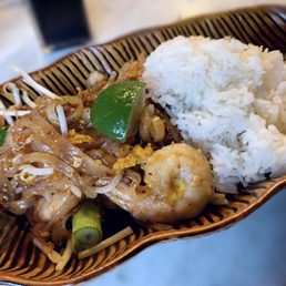 THAI TOM - Updated September 2025 - 1130 Photos & 2534 Reviews - 4543 ...