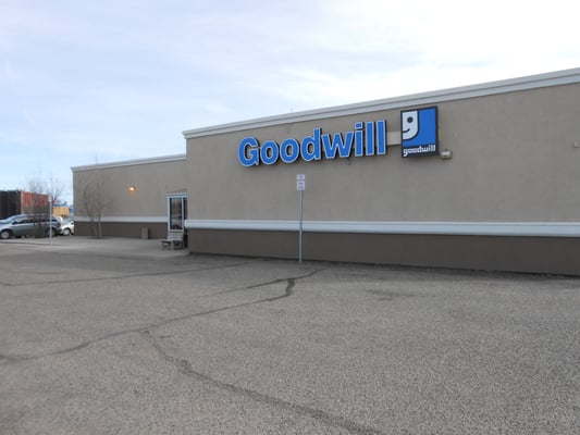 GOODWILL WYOMING NATIONWAY - CHEYENNE - Updated June 2025 - 11 Reviews ...