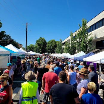 EDMONDS SATURDAY MARKET - Updated August 2025 - 70 Photos & 14 Reviews ...