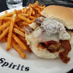 SPATS FOOD & SPIRITS - Updated November 2025 - 128 Photos & 62 Reviews ...
