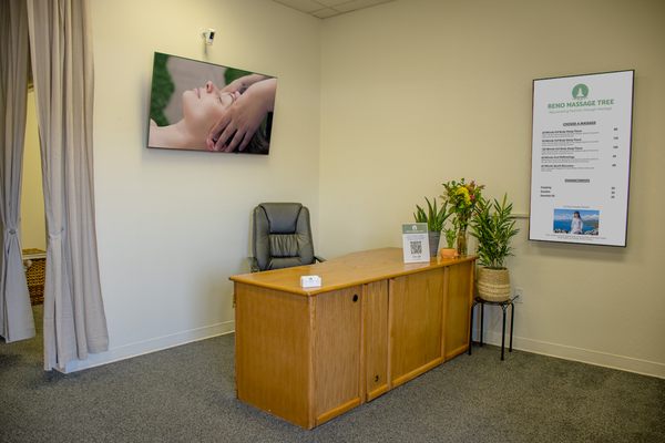 RENO MASSAGE TREE - Updated January 2026 - 12 Photos & 27 Reviews - 294 ...