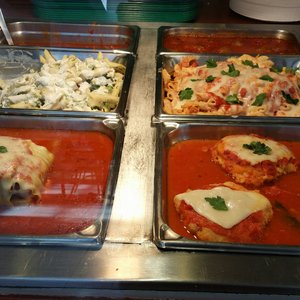 GIGGLES COMEDY CLUB - 16 Photos & 37 Reviews - 517 Broadway, Saugus ...